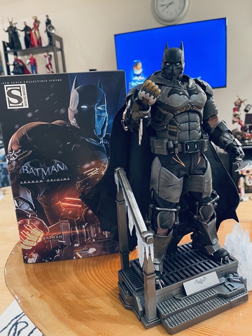 BATMAN ARKHAM ORIGINS: BATMAN” : The Collector on Sideshow Social Network